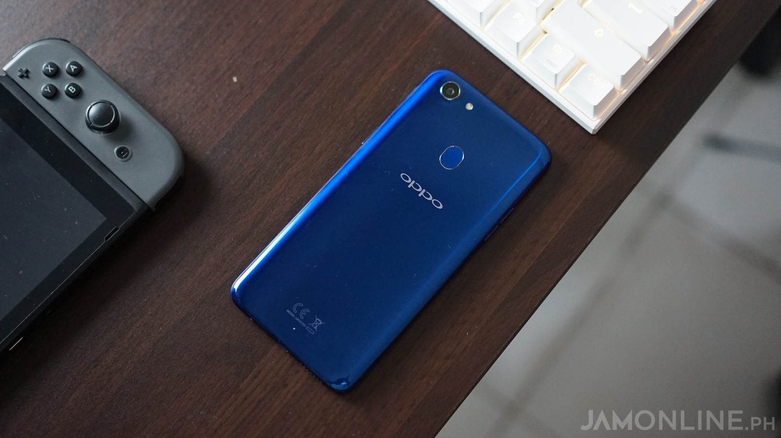 OPPO Unveils F5 Dashing Blue Special Edition - Jam Online | Tech News ...